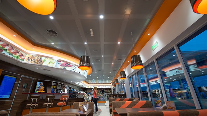 Convenience store lighting | Philips lighting